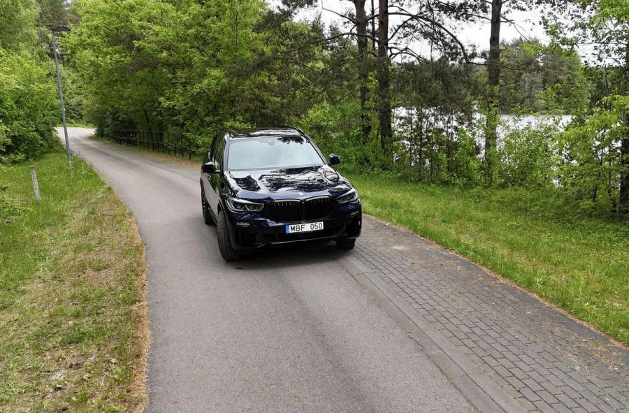 Zils BMW X5 2020 Viļņa, ar dzinēja tilpumu 2.99 L un nobraukumu 177 tūkst. km par 37550 €, foto 5 vietnē AUTOMOTO.COM.LV