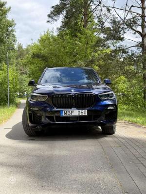 Zils BMW X5 2020 Viļņa, ar dzinēja tilpumu 2.99 L un nobraukumu 177 tūkst. km par 37550 €, foto 13 vietnē AUTOMOTO.COM.LV