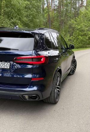 Zils BMW X5 2020 Viļņa, ar dzinēja tilpumu 2.99 L un nobraukumu 177 tūkst. km par 37550 €, foto 18 vietnē AUTOMOTO.COM.LV