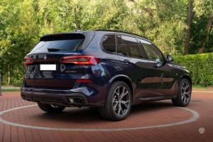 Blue BMW X5 2020 in Vilnius, with an engine capacity of 2.99 L and mileage of 131 thousand km for 44950 €, photo 8 on AUTOMOTO.COM.LV