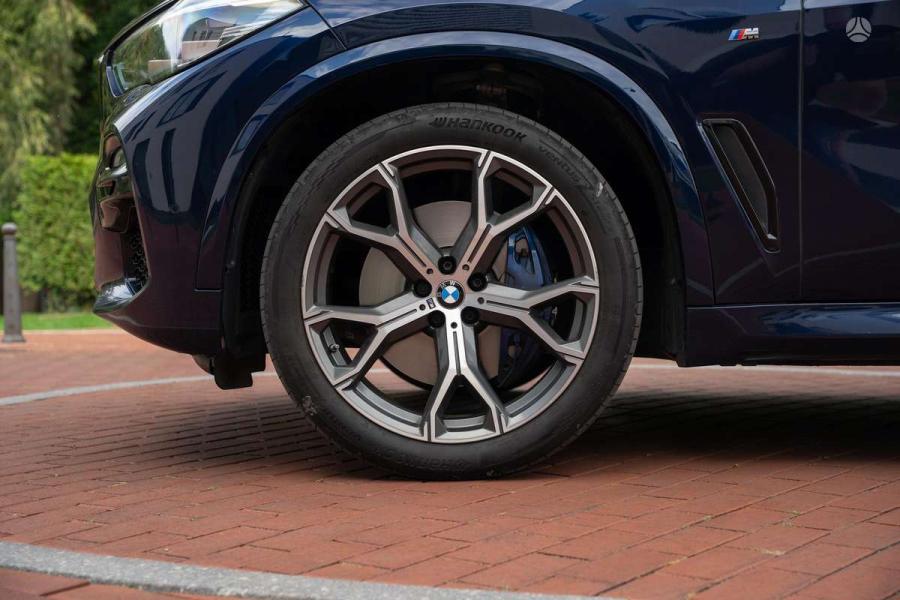 Blue BMW X5 2020 in Vilnius, with an engine capacity of 2.99 L and mileage of 131 thousand km for 44950 €, photo 12 on AUTOMOTO.COM.LV