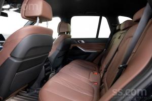 Синий БМВ Х5 2020 в Рига, объемом двигателя 3.00 л и пробегом 122 тыс. км за 46500 €, фото 34 на AUTOMOTO.COM.LV