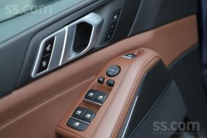 Zils BMW X5 2020 Tukums, ar dzinēja tilpumu 3.00 L un nobraukumu 196 tūkst. km par 33700 €, foto 19 vietnē AUTOMOTO.COM.LV