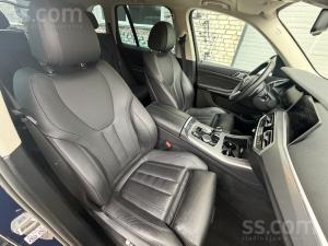 Zils BMW X5 2020 Rīga, ar dzinēja tilpumu 3.00 L un nobraukumu 118 tūkst. km par 36900 €, foto 12 vietnē AUTOMOTO.COM.LV