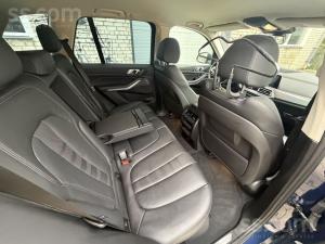 Zils BMW X5 2020 Rīga, ar dzinēja tilpumu 3.00 L un nobraukumu 118 tūkst. km par 36900 €, foto 14 vietnē AUTOMOTO.COM.LV