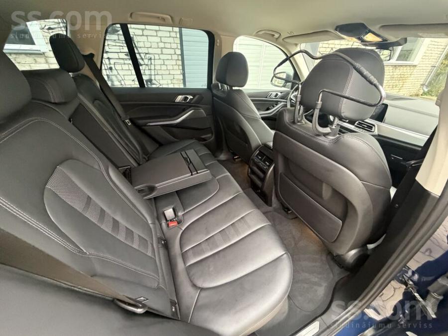 Zils BMW X5 2020 Rīga, ar dzinēja tilpumu 3.00 L un nobraukumu 118 tūkst. km par 36900 €, foto 14 vietnē AUTOMOTO.COM.LV