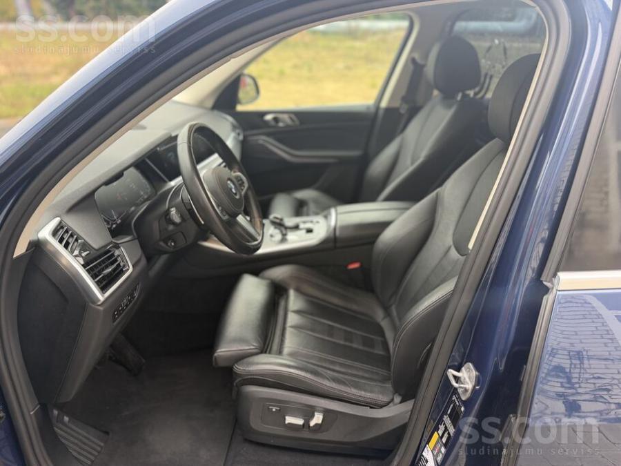 Zils BMW X5 2020 Rīga, ar dzinēja tilpumu 3.00 L un nobraukumu 118 tūkst. km par 36900 €, foto 23 vietnē AUTOMOTO.COM.LV