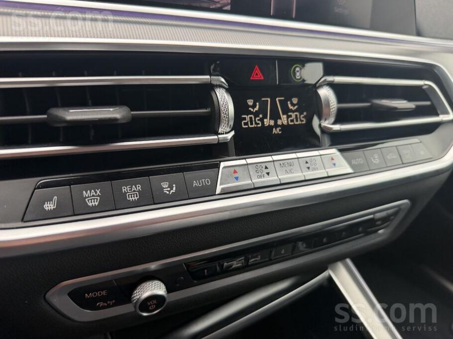 Zils BMW X5 2020 Rīga, ar dzinēja tilpumu 3.00 L un nobraukumu 118 tūkst. km par 36900 €, foto 27 vietnē AUTOMOTO.COM.LV