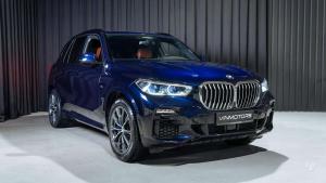 Zils BMW X5 2021 Viļņa, ar dzinēja tilpumu 3.00 L un nobraukumu 82 tūkst. km par 49900 €, foto 3 vietnē AUTOMOTO.COM.LV
