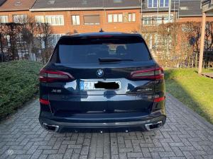 Zils BMW X5 2021 Viļņa, ar dzinēja tilpumu 3.00 L un nobraukumu 218 tūkst. km par 36700 €, foto 5 vietnē AUTOMOTO.COM.LV