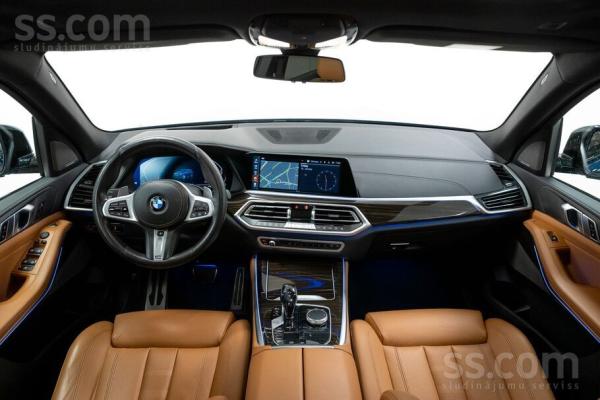 Zils BMW X5 2021 Rīga, ar dzinēja tilpumu 3.00 L un nobraukumu 105 tūkst. km par 47900 €, foto 4 vietnē AUTOMOTO.COM.LV