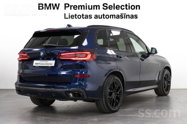 Zils BMW X5 2021 Rīga, ar dzinēja tilpumu 3.00 L un nobraukumu 74 tūkst. km par 51900 €, foto 2 vietnē AUTOMOTO.COM.LV
