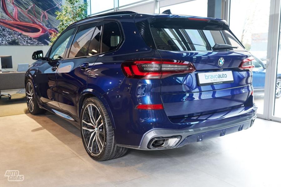 Zils BMW X5 2021 Kauņa, ar dzinēja tilpumu 3.00 L un nobraukumu 112 tūkst. km par 59993 €, foto 4 vietnē AUTOMOTO.COM.LV