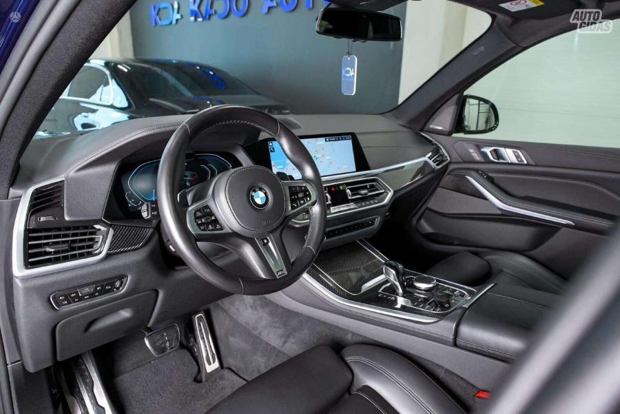 Zils BMW X5 2021 Marijampole, ar dzinēja tilpumu 3.00 L un nobraukumu 328 tūkst. km par 33950 €, foto 23 vietnē AUTOMOTO.COM.LV