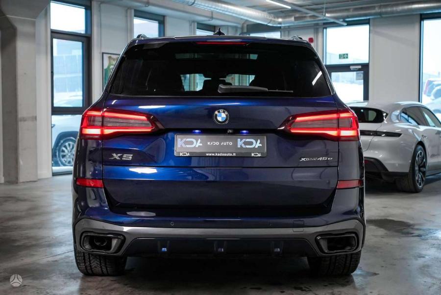 Blue BMW X5 2021 in Kaunas, with an engine capacity of 3.00 L and mileage of 328 thousand km for 33950 €, photo 11 on AUTOMOTO.COM.LV