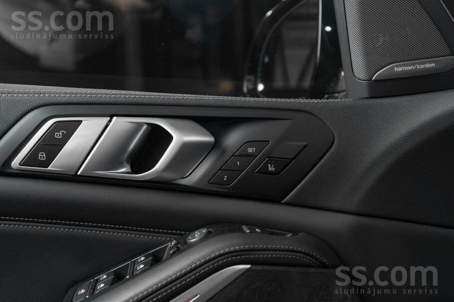 Blue BMW X5 2021 in Riga, with an engine capacity of 3.00 L and mileage of 92 thousand km for 54000 €, photo 15 on AUTOMOTO.COM.LV