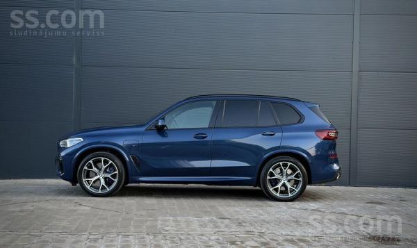 Zils BMW X5 2021 Rīga, ar dzinēja tilpumu 3.00 L un nobraukumu 172 tūkst. km par 41995 €, foto 2 vietnē AUTOMOTO.COM.LV