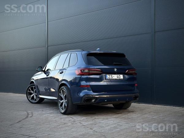 Zils BMW X5 2021 Rīga, ar dzinēja tilpumu 3.00 L un nobraukumu 172 tūkst. km par 41995 €, foto 3 vietnē AUTOMOTO.COM.LV