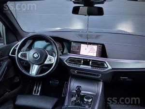 Blue BMW X5 2021 in Riga, with an engine capacity of 3.00 L and mileage of 172 thousand km for 41995 €, photo 9 on AUTOMOTO.COM.LV