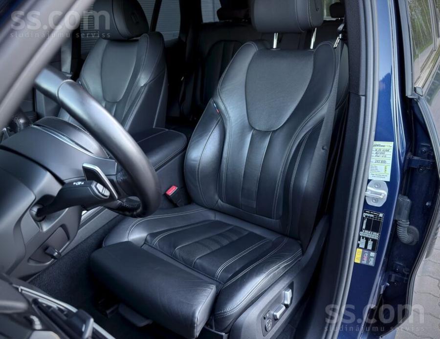 Blue BMW X5 2021 in Riga, with an engine capacity of 3.00 L and mileage of 172 thousand km for 41995 €, photo 12 on AUTOMOTO.COM.LV
