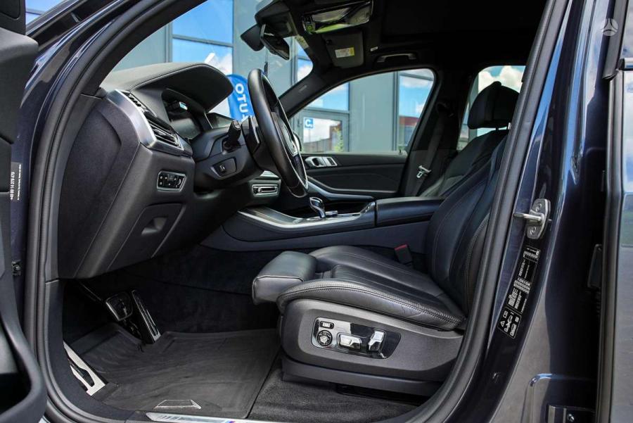 Zils BMW X5 2021 Kauņa, ar dzinēja tilpumu 2.99 L un nobraukumu 225 tūkst. km par 39950 €, foto 29 vietnē AUTOMOTO.COM.LV