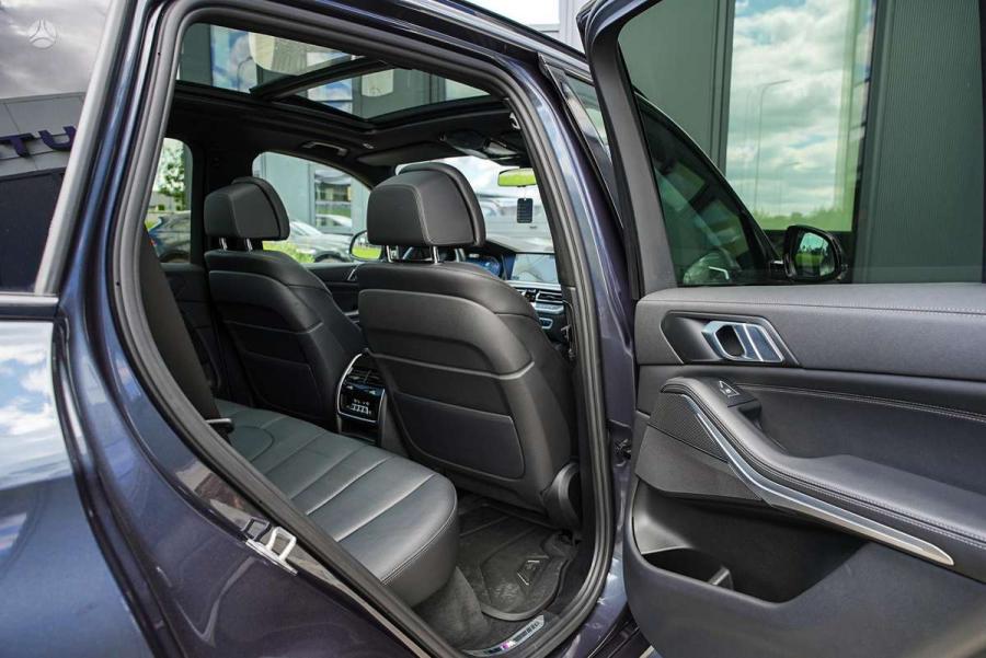 Zils BMW X5 2021 Kauņa, ar dzinēja tilpumu 2.99 L un nobraukumu 225 tūkst. km par 39950 €, foto 37 vietnē AUTOMOTO.COM.LV
