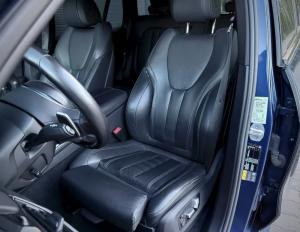 Blue BMW X5 2021 in Riga, with an engine capacity of 3.00 L and mileage of 172 thousand km for 41995 €, photo 12 on AUTOMOTO.COM.LV