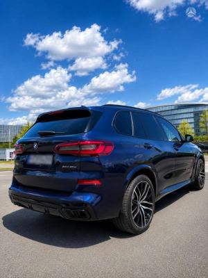 Blue BMW X5 2021 in Vilnius, with an engine capacity of 3.00 L and mileage of 91 thousand km for 56500 €, photo 5 on AUTOMOTO.COM.LV