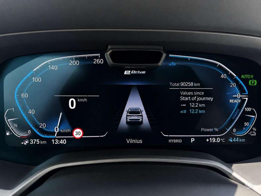 Blue BMW X5 2021 in Vilnius, with an engine capacity of 3.00 L and mileage of 91 thousand km for 56500 €, photo 8 on AUTOMOTO.COM.LV