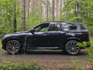 Blue BMW X5 2021 in Vilnius, with an engine capacity of 3.00 L and mileage of 224 thousand km for 35300 €, photo 8 on AUTOMOTO.COM.LV