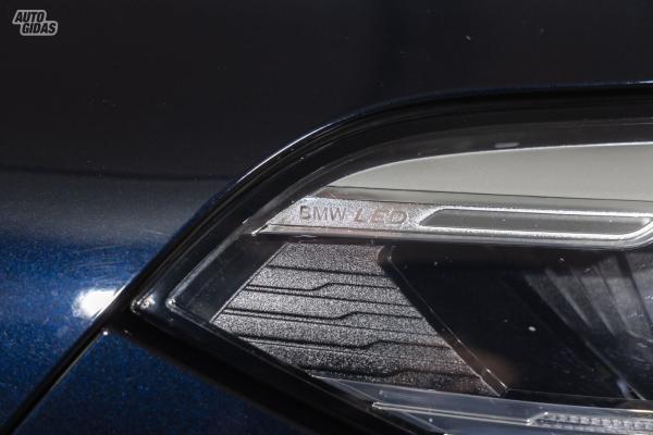 Blue BMW X5 2021 in Vilnius, with an engine capacity of 3.00 L and mileage of 137 thousand km for 48771 €, photo 5 on AUTOMOTO.COM.LV