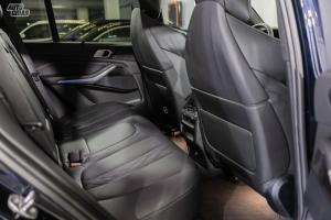 Blue BMW X5 2021 in Vilnius, with an engine capacity of 3.00 L and mileage of 137 thousand km for 48771 €, photo 21 on AUTOMOTO.COM.LV