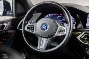 Blue BMW X5 2021 in Vilnius, with an engine capacity of 3.00 L and mileage of 137 thousand km for 48771 €, photo 25 on AUTOMOTO.COM.LV