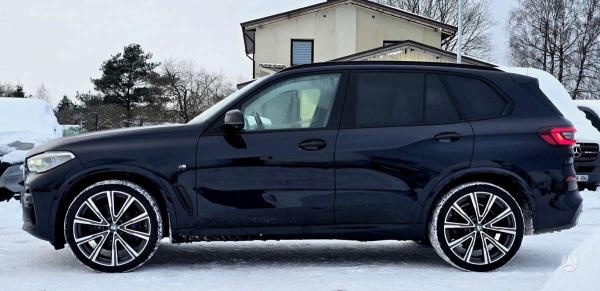 Zils BMW X5 2022 Tauragė, ar dzinēja tilpumu 2.99 L un nobraukumu 226 tūkst. km par 42500 €, foto 5 vietnē AUTOMOTO.COM.LV