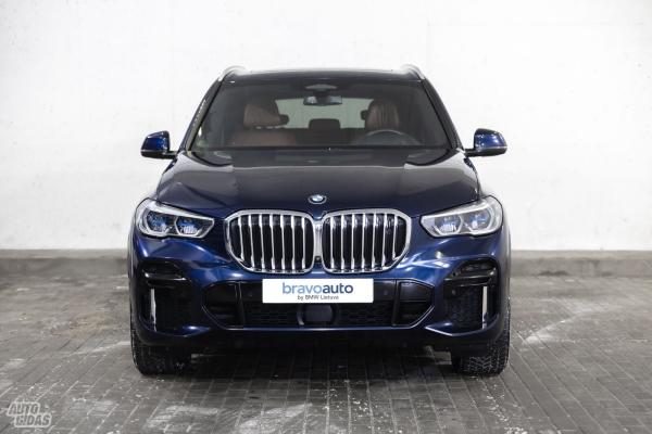Zils BMW X5 2022 Viļņa, ar dzinēja tilpumu 3.00 L un nobraukumu 106 tūkst. km par 59881 €, foto 2 vietnē AUTOMOTO.COM.LV
