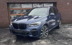 Blue BMW X5 2022 in Vilnius, with an engine capacity of 3.00 L and mileage of 140 thousand km for 46500 €, photo 2 on AUTOMOTO.COM.LV