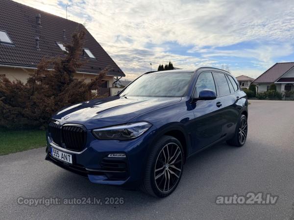 Zils BMW X5 2022 Tallina, ar dzinēja tilpumu 3.00 L un nobraukumu 40 tūkst. km par 59990 €, foto 2 vietnē AUTOMOTO.COM.LV