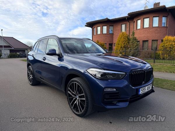 Zils BMW X5 2022 Tallina, ar dzinēja tilpumu 3.00 L un nobraukumu 40 tūkst. km par 59990 €, foto 4 vietnē AUTOMOTO.COM.LV