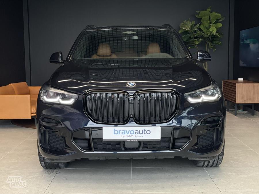 Zils BMW X5 2022 Klaipėda, ar dzinēja tilpumu 3.00 L un nobraukumu 132 tūkst. km par 51991 €, foto 3 vietnē AUTOMOTO.COM.LV