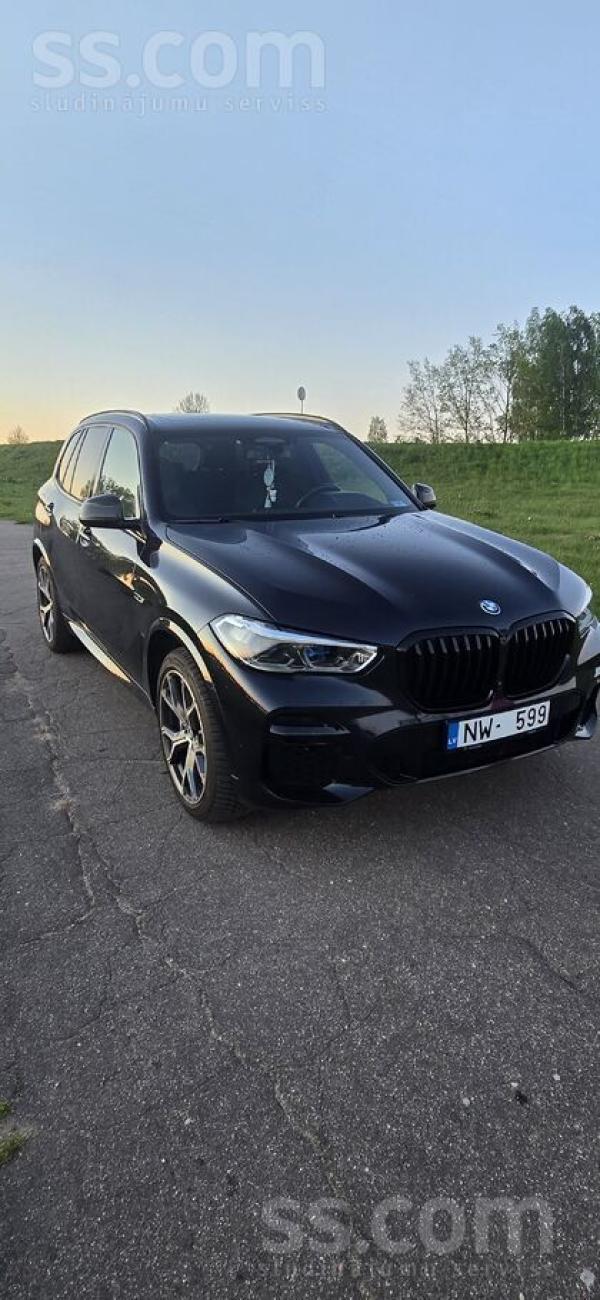 Zils BMW X5 2022 Daugavpils, ar dzinēja tilpumu 3.00 L un nobraukumu 118 tūkst. km par 54500 €, foto 4 vietnē AUTOMOTO.COM.LV