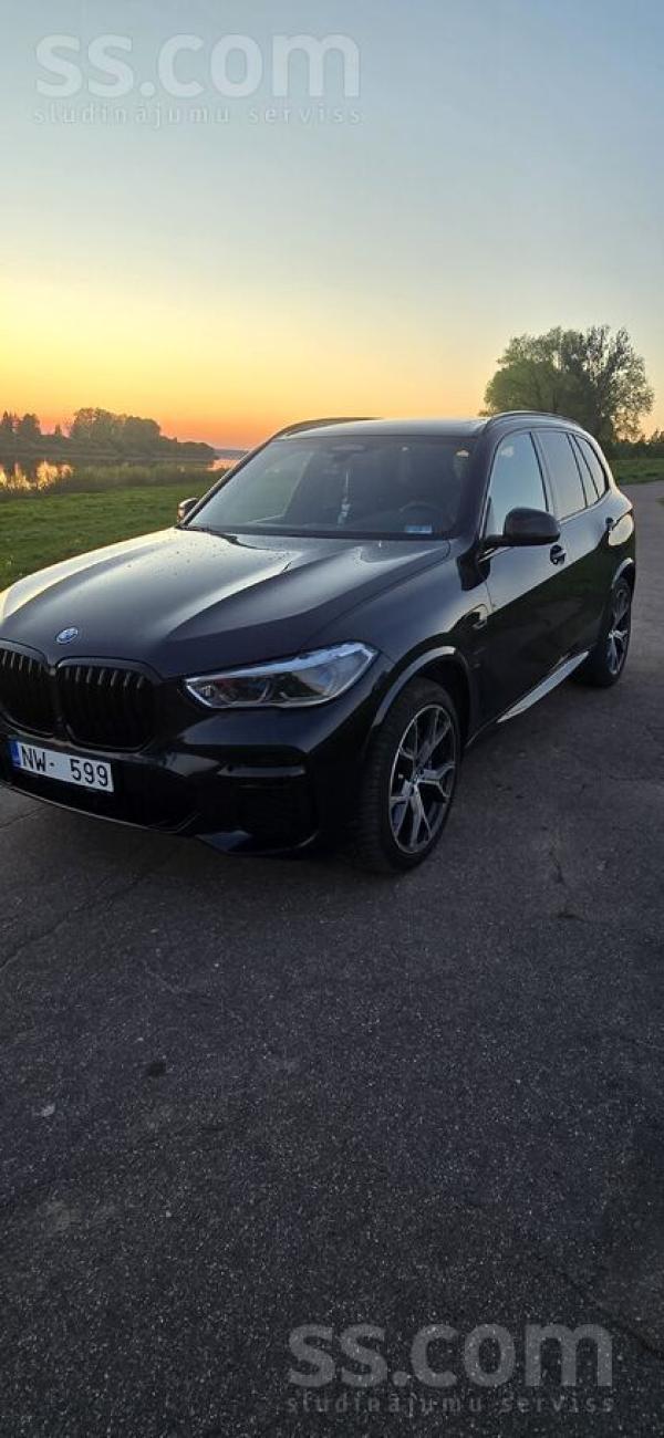 Zils BMW X5 2022 Daugavpils, ar dzinēja tilpumu 3.00 L un nobraukumu 118 tūkst. km par 54500 €, foto 5 vietnē AUTOMOTO.COM.LV