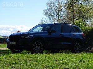 Zils BMW X5 2023 Rīga, ar dzinēja tilpumu 3.00 L un nobraukumu 43 tūkst. km par 19700 €, foto 22 vietnē AUTOMOTO.COM.LV