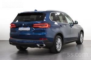 Zils BMW X5 2023 Rīga, ar dzinēja tilpumu 3.00 L un nobraukumu 150 tūkst. km par 43900 €, foto 2 vietnē AUTOMOTO.COM.LV