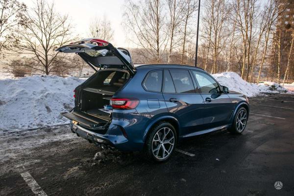 Zils BMW X5 2023 Kauņa, ar dzinēja tilpumu 3.00 L un nobraukumu 25 tūkst. km par 50000 €, foto 8 vietnē AUTOMOTO.COM.LV