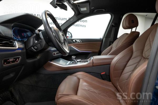 Zils BMW X5 2023 Rīga, ar dzinēja tilpumu 3.00 L un nobraukumu 150 tūkst. km par 39500 €, foto 4 vietnē AUTOMOTO.COM.LV