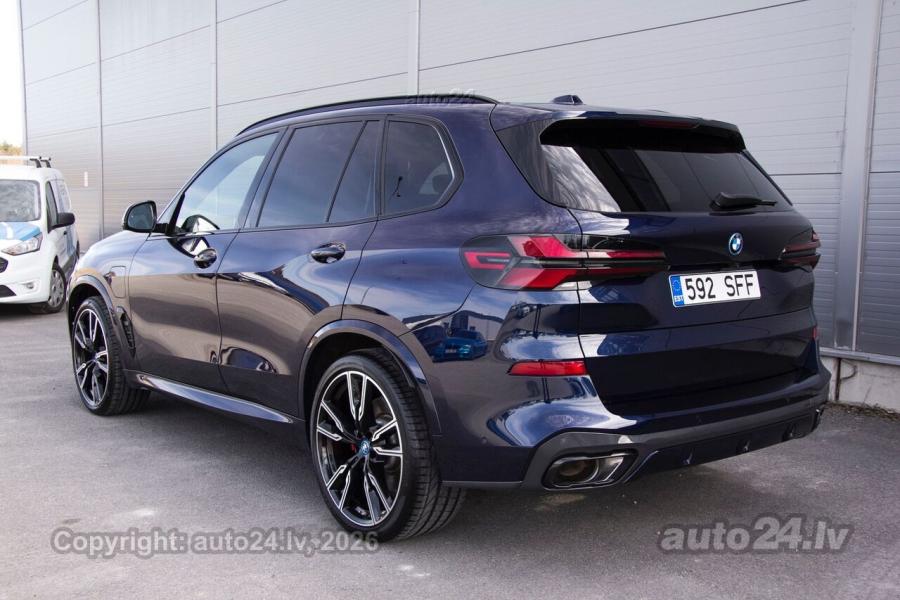 Blue BMW X5 2023 in Tallinn, with an engine capacity of 3.00 L and mileage of 59 thousand km for 84900 €, photo 4 on AUTOMOTO.COM.LV