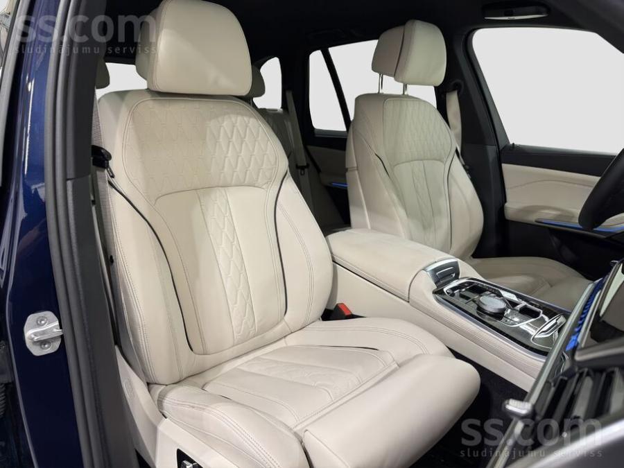 Zils BMW X5 2025 Rīga, ar dzinēja tilpumu 3.00 L un nobraukumu 13 tūkst. km par 89900 €, foto 7 vietnē AUTOMOTO.COM.LV