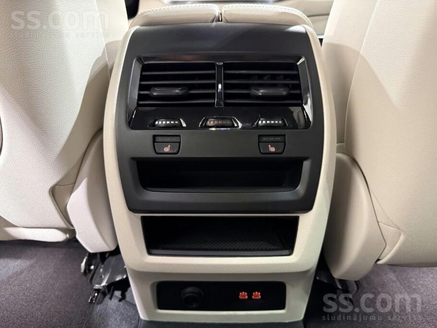 Zils BMW X5 2025 Rīga, ar dzinēja tilpumu 3.00 L un nobraukumu 13 tūkst. km par 89900 €, foto 14 vietnē AUTOMOTO.COM.LV