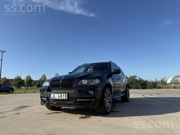 Zils BMW X5 2008 Liepāja, ar dzinēja tilpumu 3.00 L un nobraukumu 237 tūkst. km par 10000 €, foto 1 vietnē AUTOMOTO.COM.LV