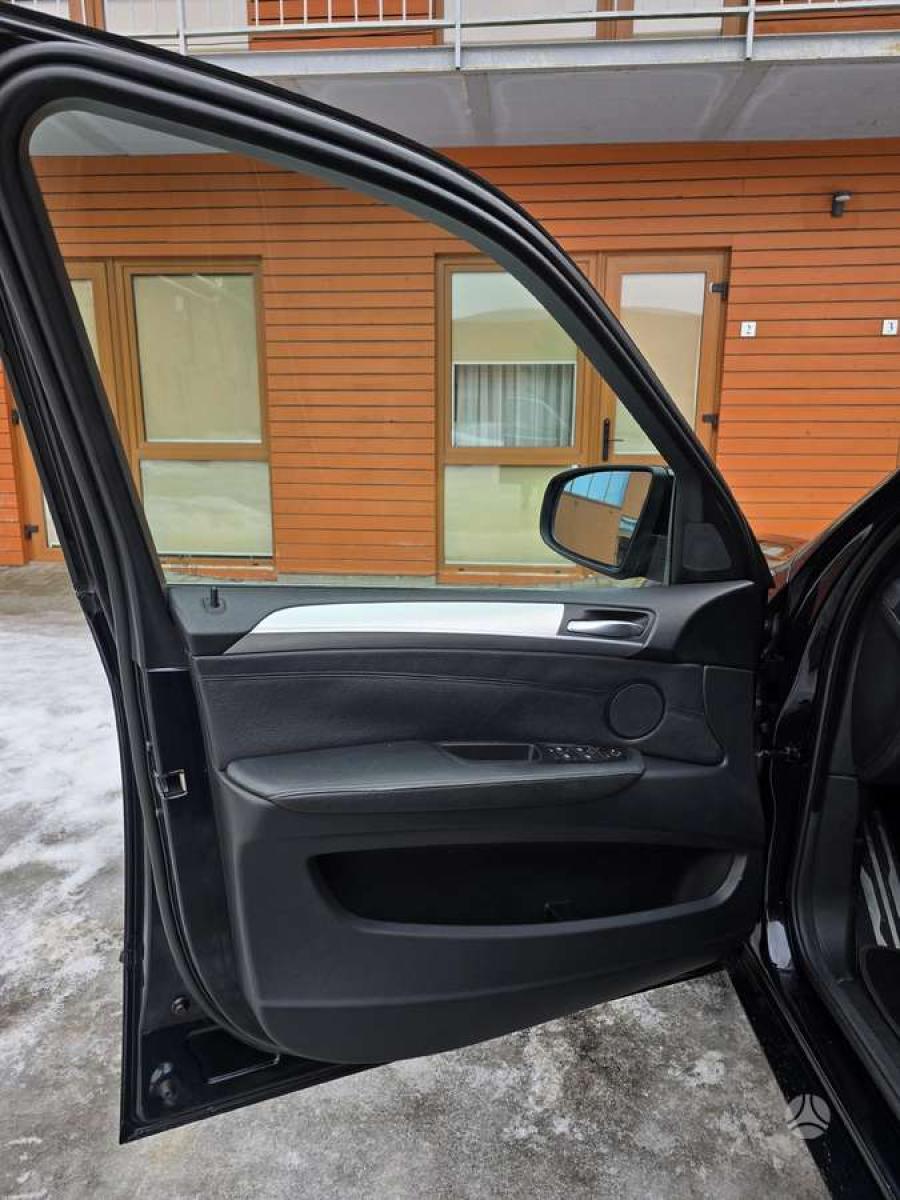 Zils BMW X5 2008 Marijampole, ar dzinēja tilpumu 3.00 L un nobraukumu 320 tūkst. km par 8300 €, foto 13 vietnē AUTOMOTO.COM.LV